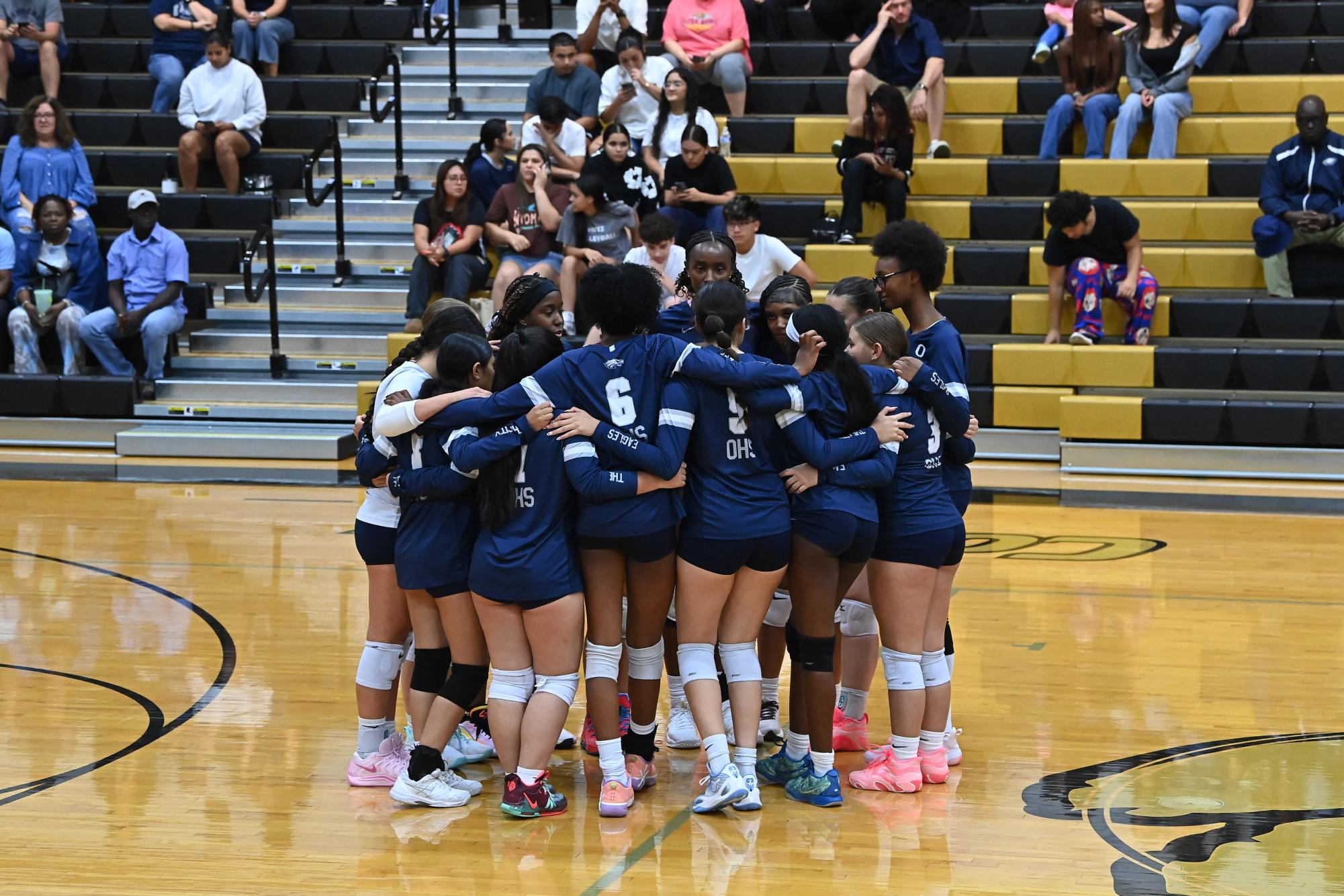 Volleyball Eagles Soaring To New Heights This Season – The Talon